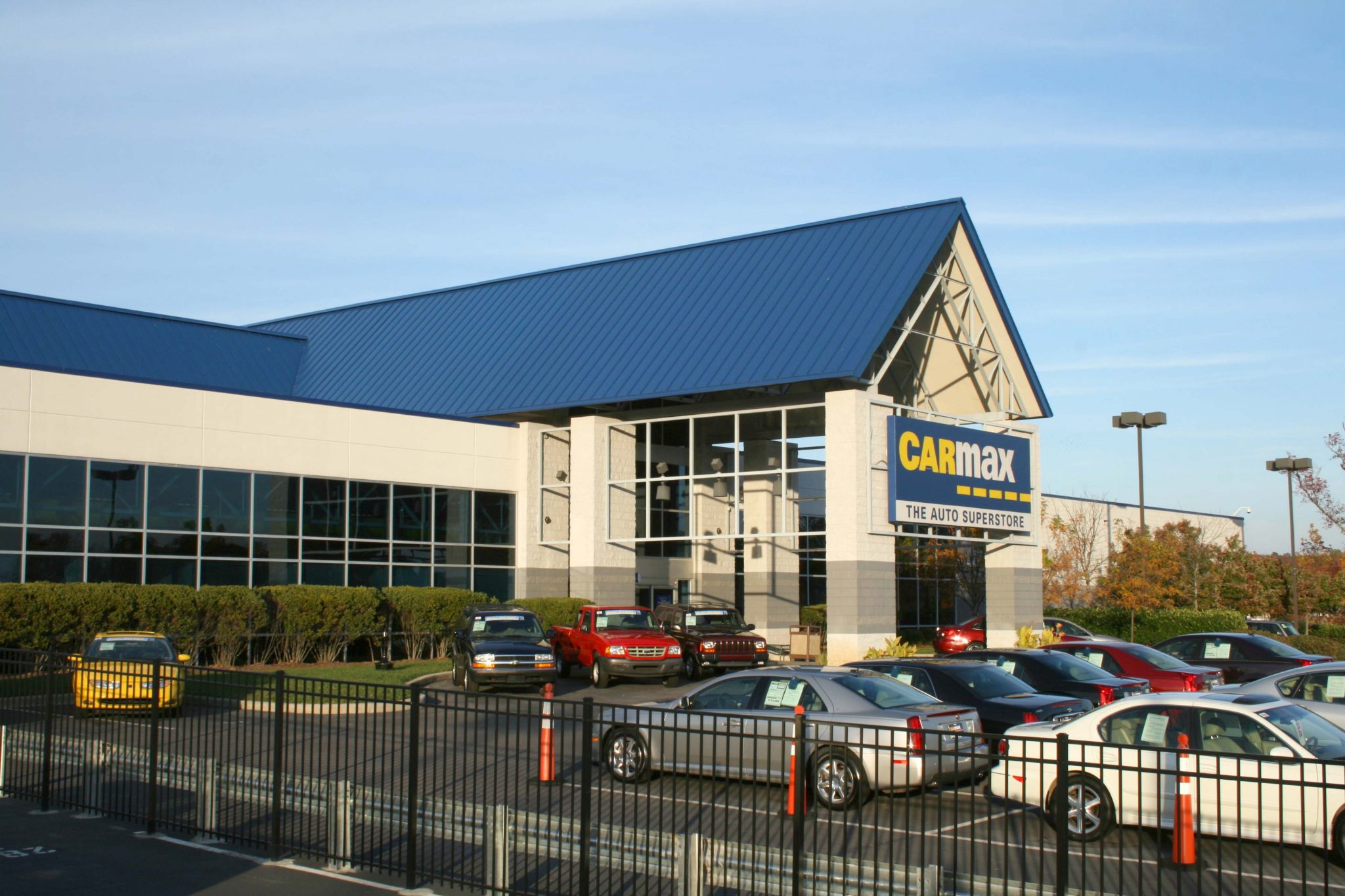 Will Carmax Buy My Car: Yes, But Is It The Best Way To Sell? - Carmigo